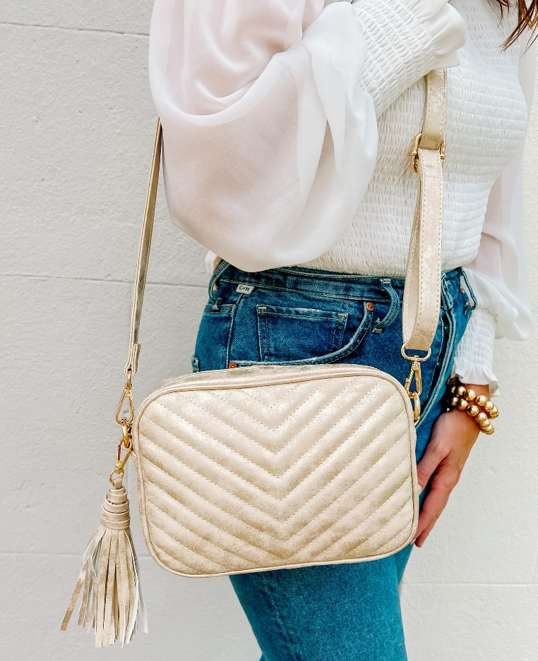 Glimmer Quilted Camera Bag – Darling State of Mind